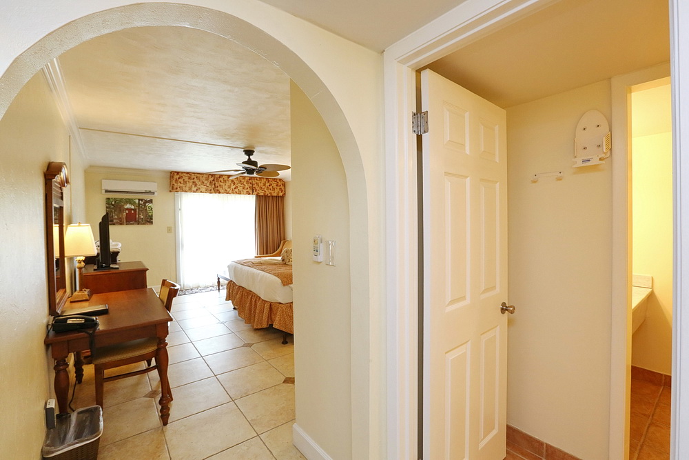 Oceanfront Hotel Room Booking in St Augustine, FL